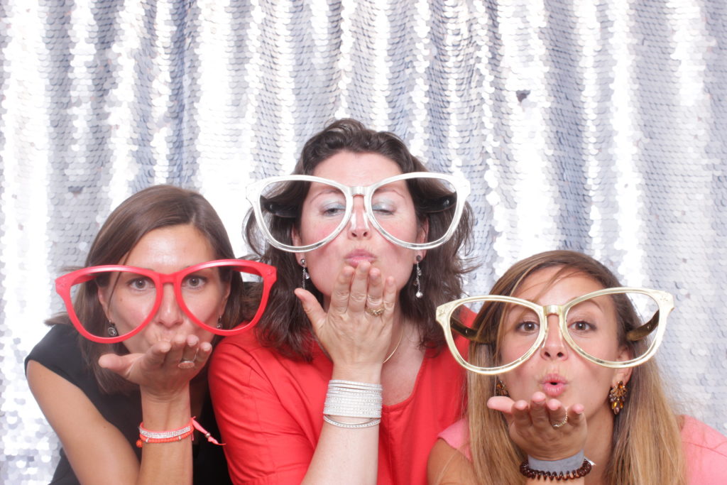 Best Photo Booth Poses - Tickled Photo Booth Company